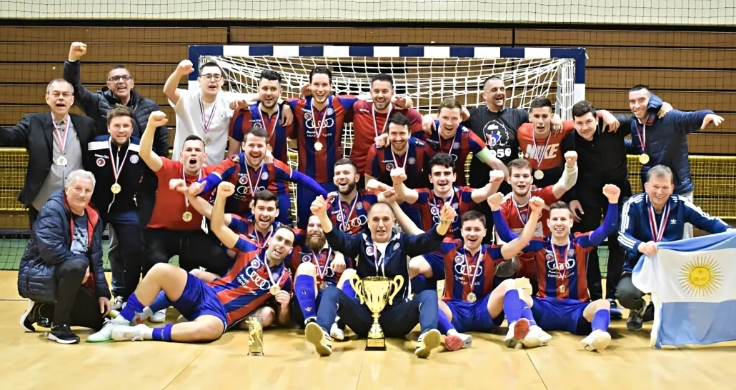 Torcidaši su osnovali svoj klub. Utakmicom protiv Dinama slavi 40 ...