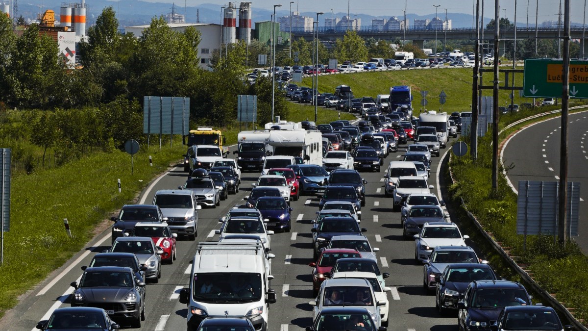 Prometna na A3 između čvorova Sredanci i Slavonski Brod - Index.hr