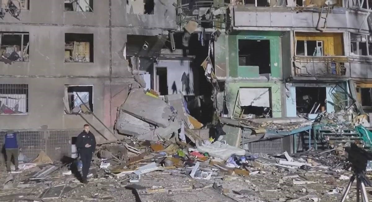 Ogromni ruski napadi na Ukrajinu. Projektili, dronovi i bombe na ...