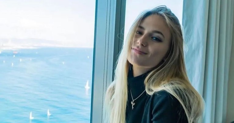 Tko je Piqueova nova djevojka? Ima 23 godine i često objavljuje vruće ... Tko je Piqueova nova djevojka? Ima 23 godine i često objavljuje vruće ...