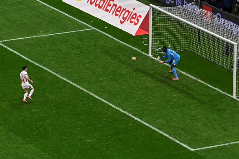 Golman Senegala: Stvarno mislite da je Diaz namjerno promašio penal ...