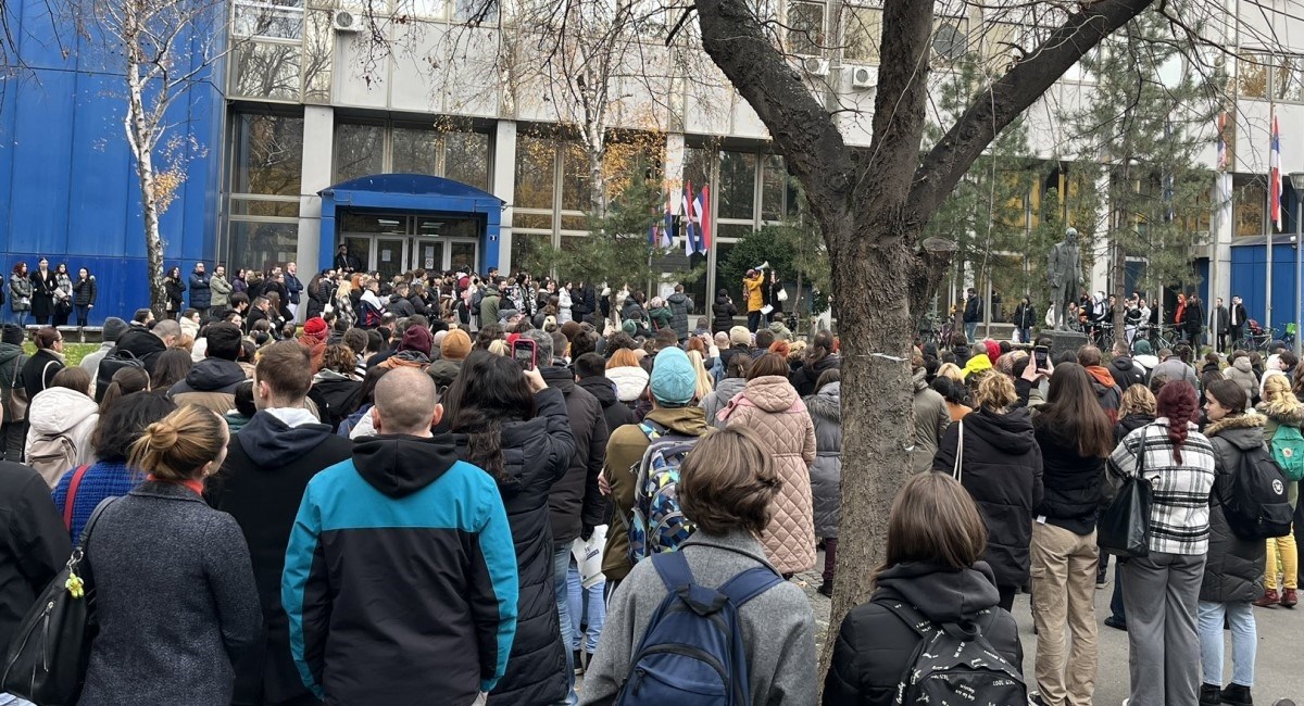 Studenti u Srbiji blokirali fakultete. Vučić: To su plaćenici - Index.hr
