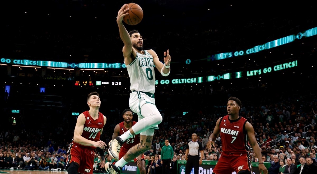 Povijesna utakmica Jaysona Tatuma - Index.hr