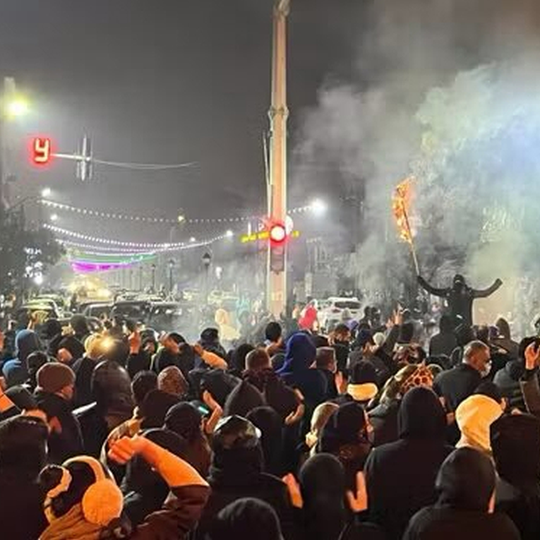 SAD uveo nove sankcije Iranu, premješta USS Abraham Lincoln. Oglasila ...