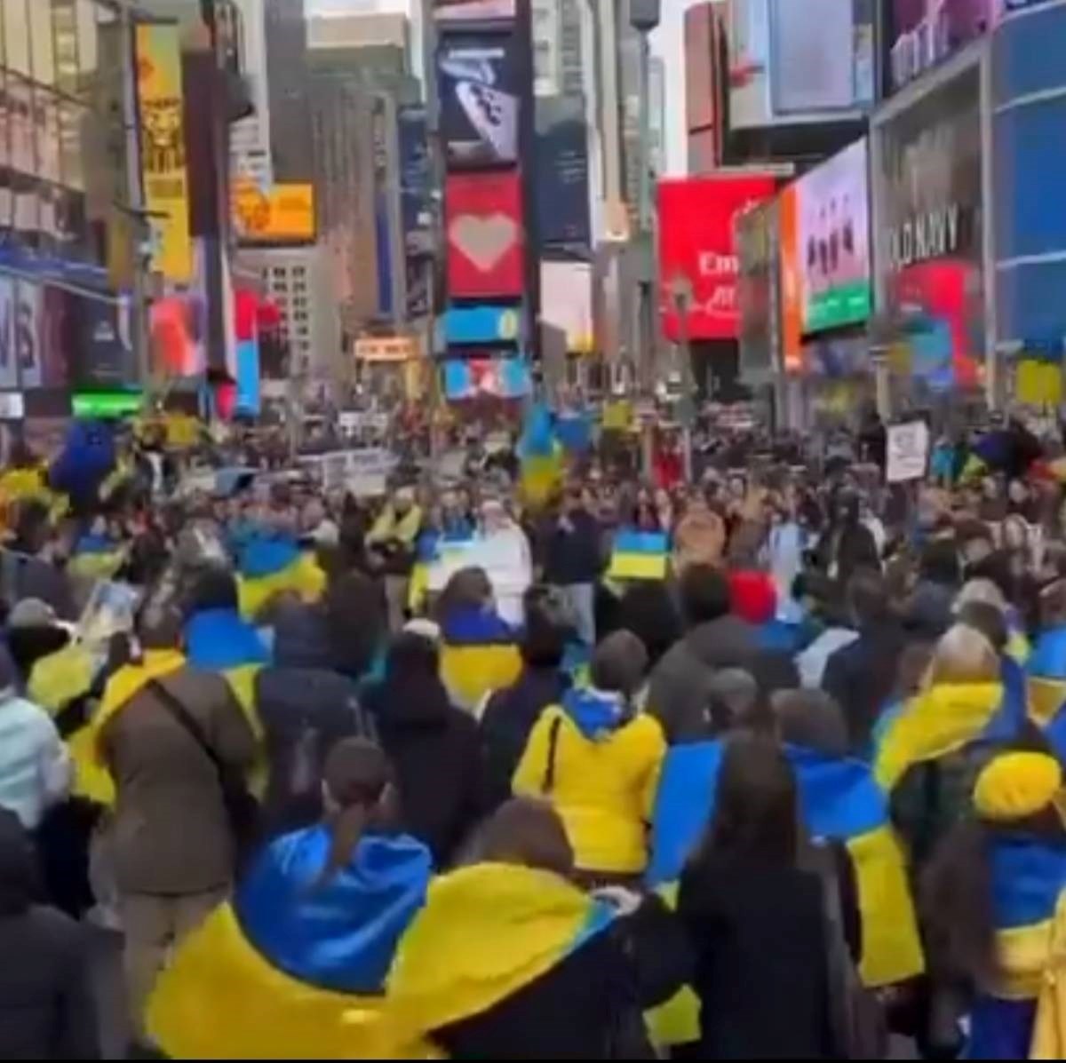 Prosvjedi diljem Amerike zbog povijesne svađe u Bijeloj kući: "Prešli ...