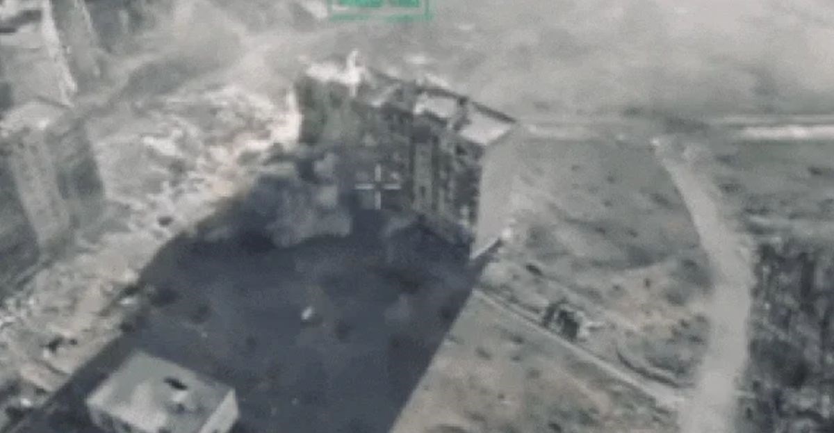 VIDEO Brutalna strategija Ukrajinaca: Uništavaju vlastiti grad da bi ...