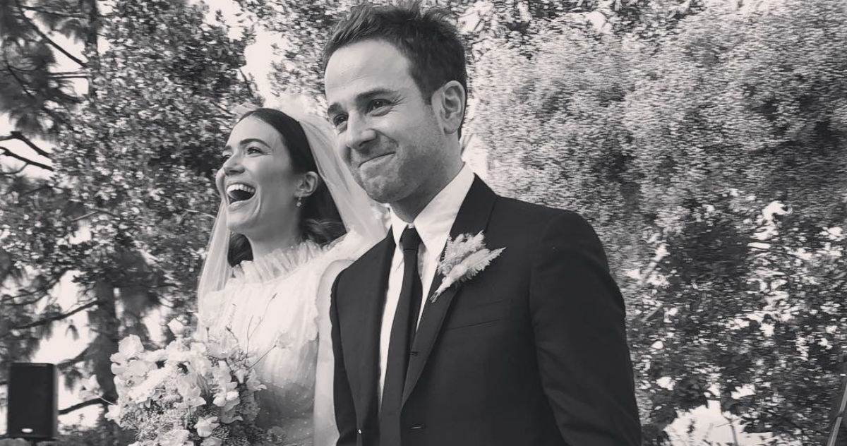 Ljubav je na internetu: Slavni parovi koji su se upoznali na društvenim ...