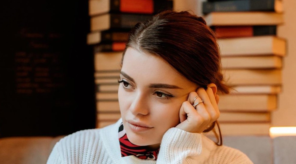 Ella se vratila na Fejs i fotkom odmah posvađala pratiteljice ...