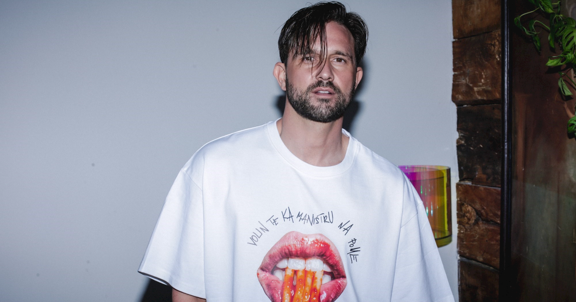 Luka Nižetić objavio novu pjesmu. Zove se Manistra na pome (a u spotu ...