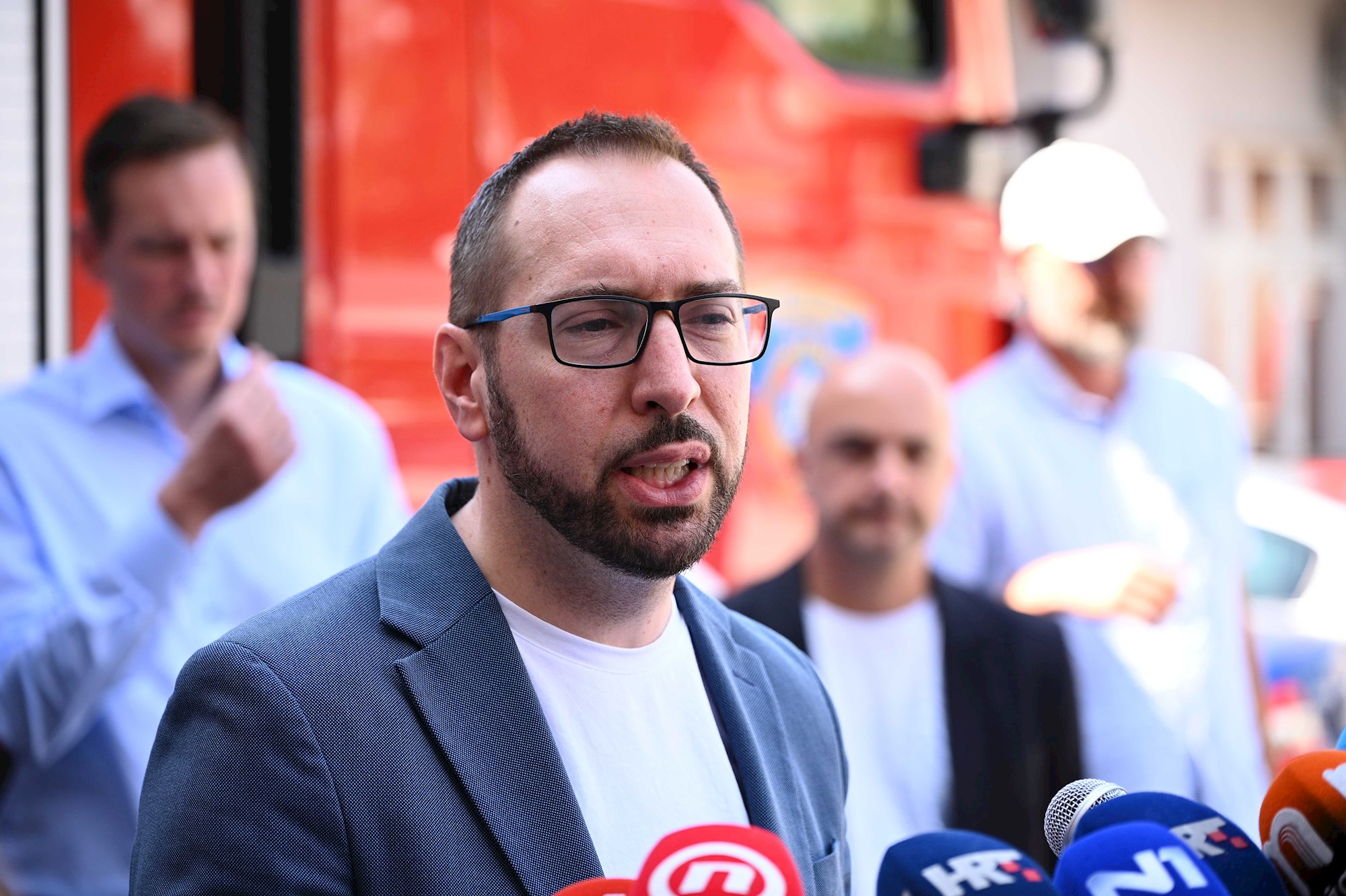 Tomašević: Srušeno je preko 1000 stabala. Molim građane nekoliko stvari ...