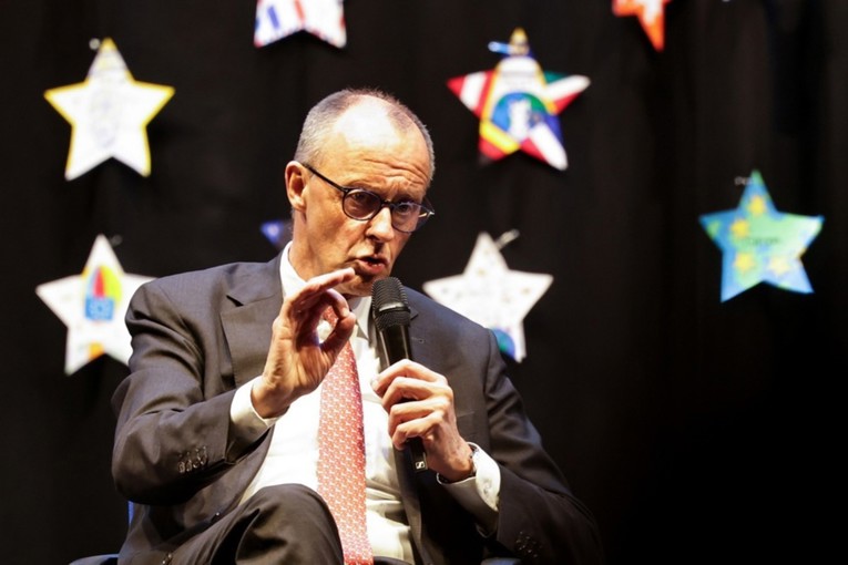 Merz: Ukrajina će možda morati ustupiti teritorij za put u EU - Index.hr