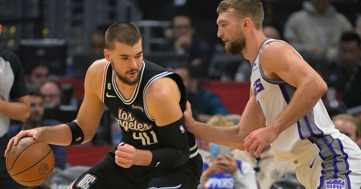 Double-double Zupca u očajnoj predstavi Clippersa, Dončićevi Mavsi ...