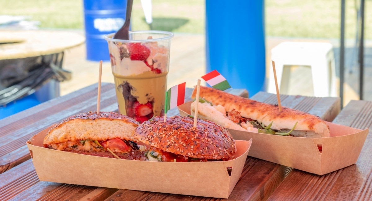 Bili smo na food festivalu u Sesvetama, evo što se sve tamo jede i ...