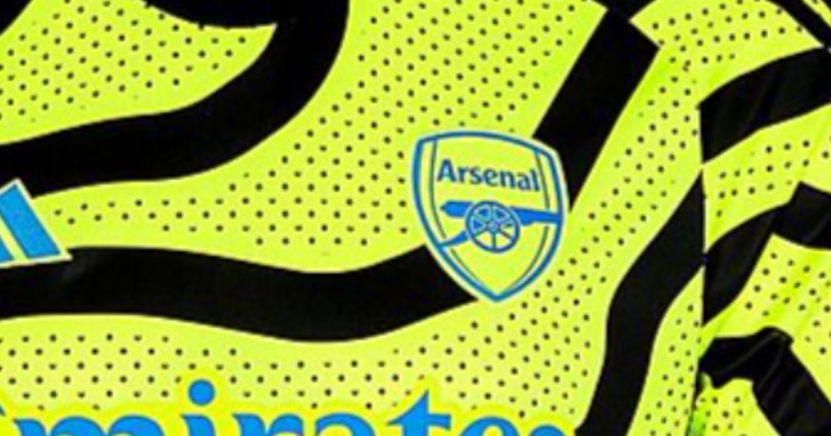 Arsenal predstavio novi dres, navijači u šoku. "Ovo nitko normalan neće ...