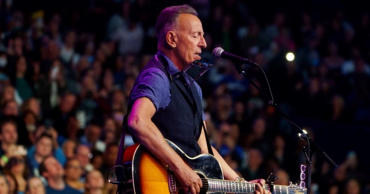 Bruce Springsteen nakon Trumpove pobjede koncert počeo "borbenom ...