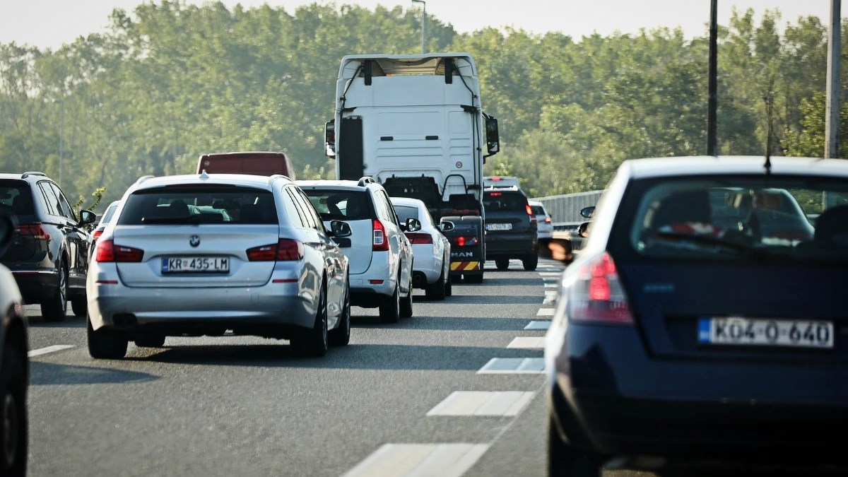 Promet na većini cesta bez ograničenja - Index.hr