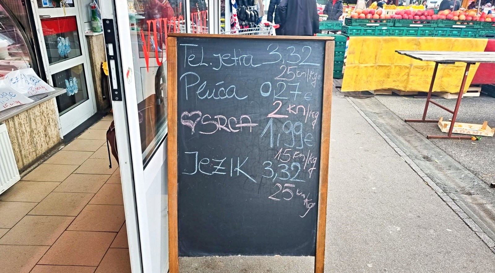 Teleća jetra i jezik po 3.32, pluća 0.27, srca 1.99 eura. Evo kako ih ...