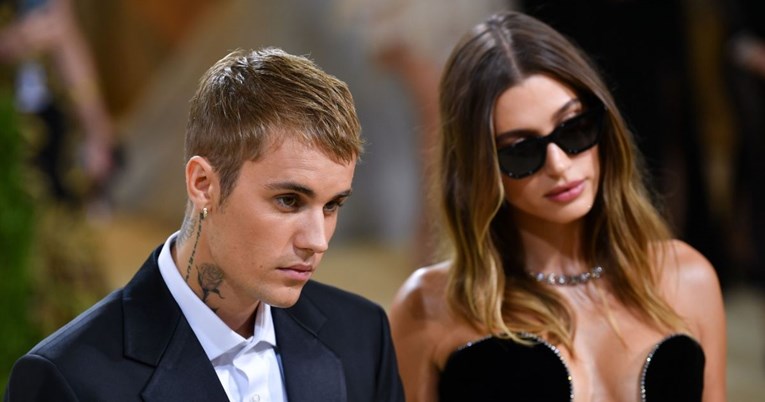 Justin Bieber pokazao kako pomiče lice nakon borbe s Ramsay Hunt ...