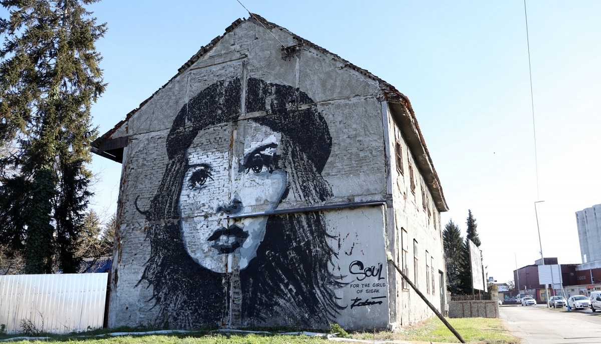 Mural u Sisku ostao je gotovo neoštećen nakon potresa - Index.hr