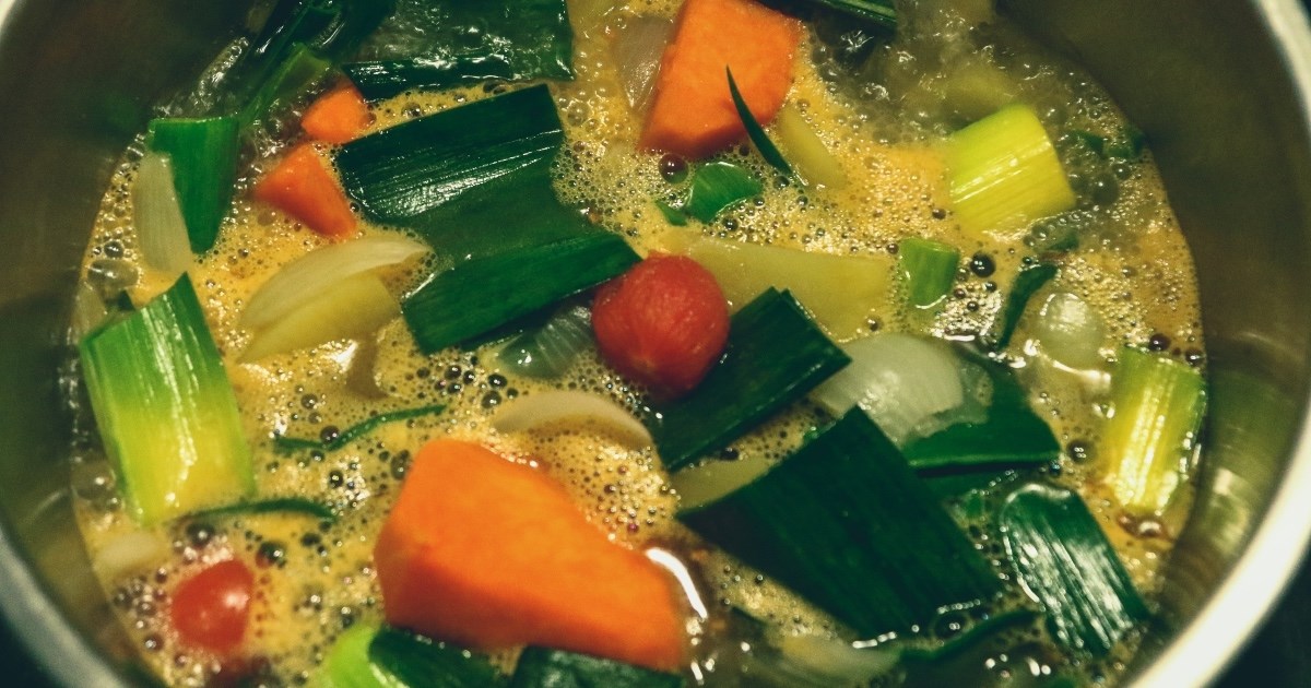 Ova juha najbolja je za ravan trbuh, kaže dijetetičarka - Index.hr