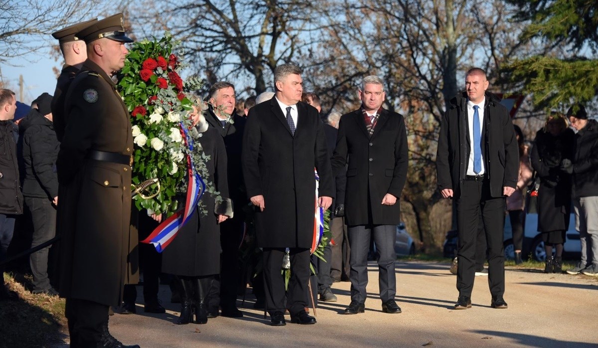 Milanović na godišnjici stradanja civila koje su '44. ubili fašisti u ...