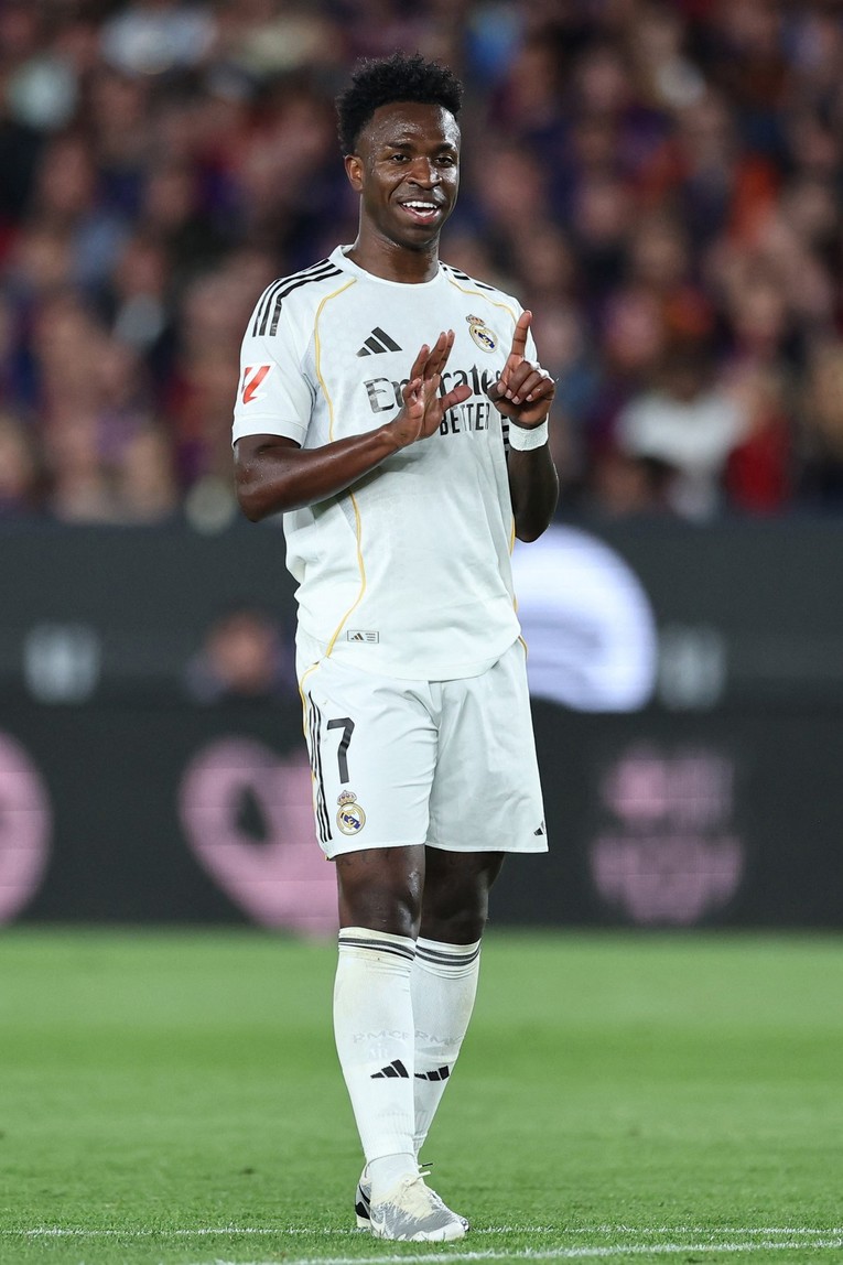 Ovako je Vinicius provocirao navijače na Nou Campu dok je Barca ...