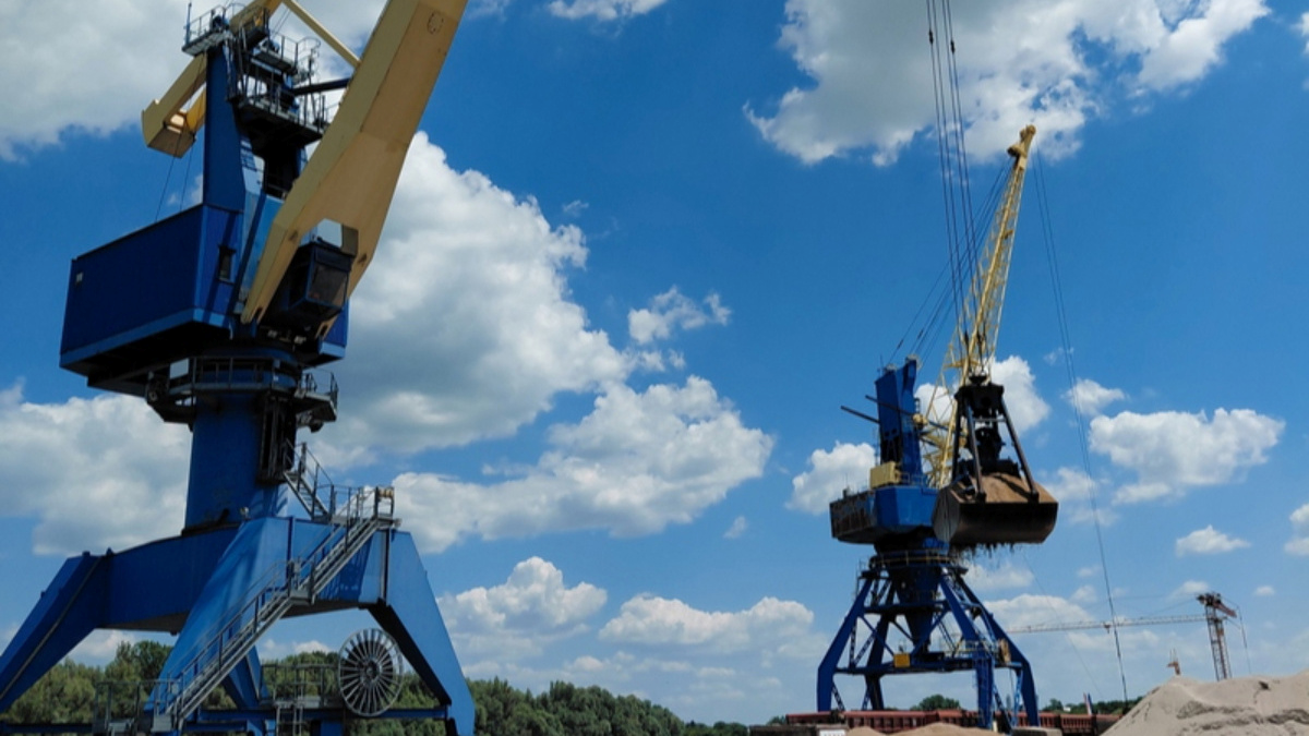 U Luci Osijek iduće godine počinje s radom terminal za rasute terete ...