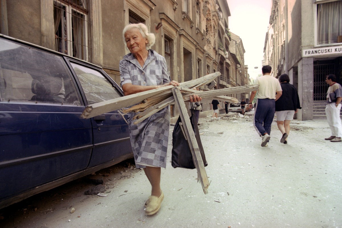Prije 30 godina je počela opsada Sarajeva, a srpski snajperi su ubili ...