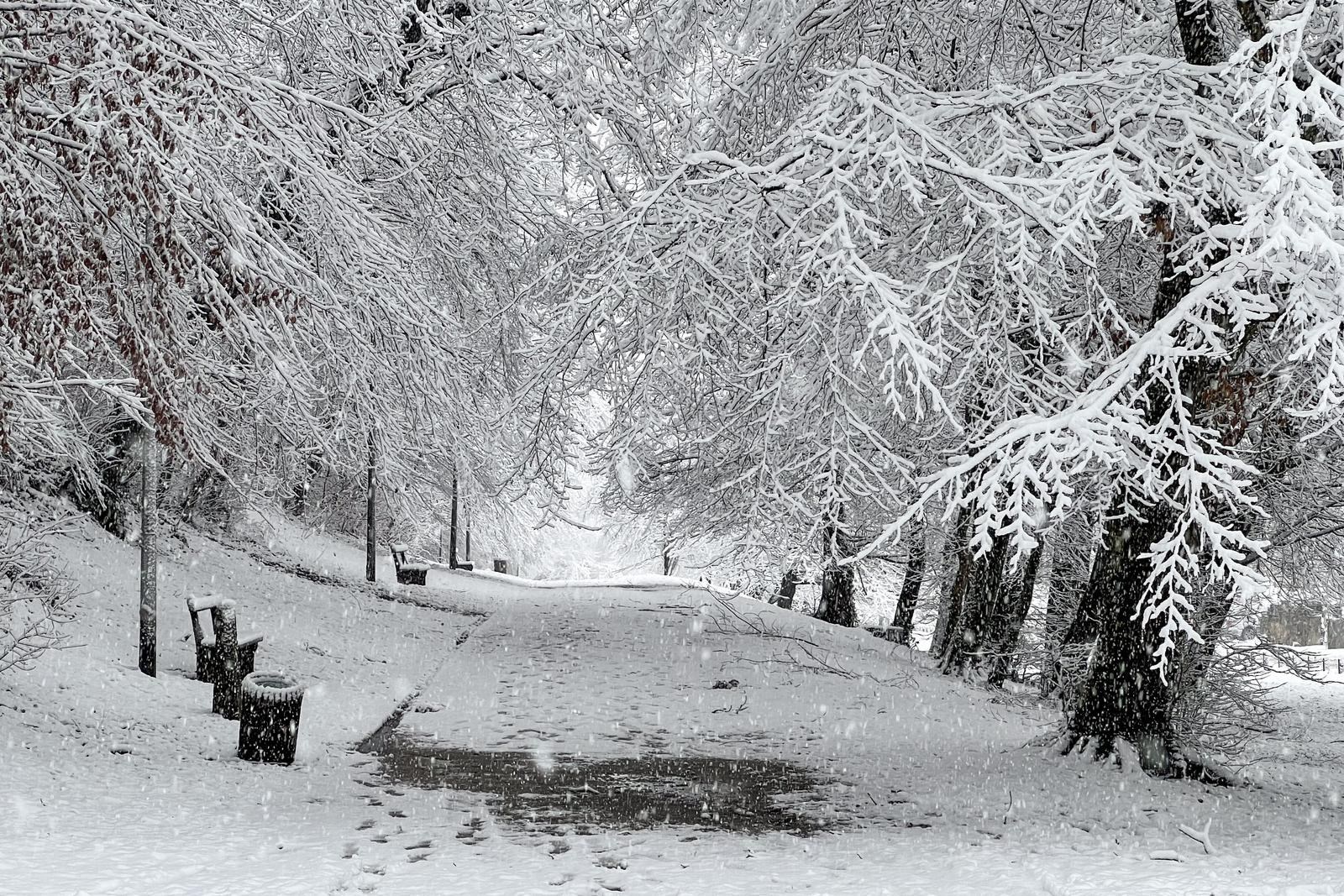 VELIKA GALERIJA Snijeg je zabijelio Hrvatsku, ovo su najljepše fotke ...