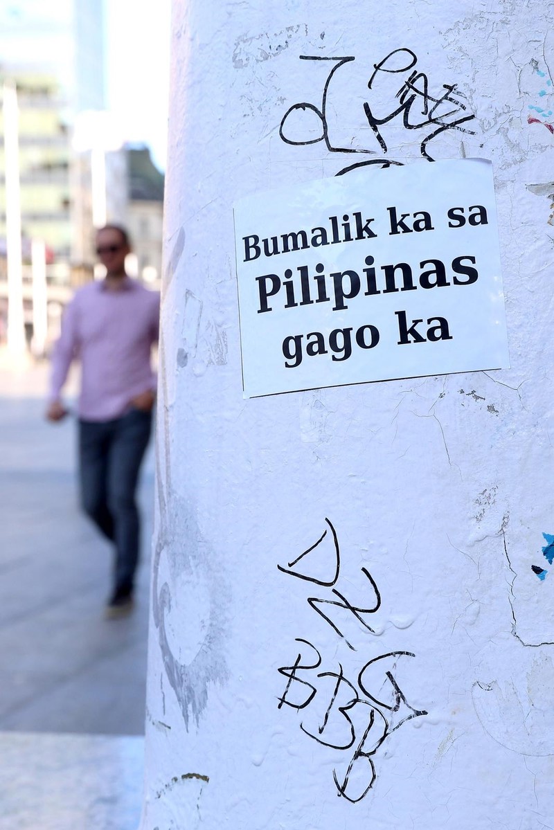 FOTO U Zagrebu se pojavile naljepnice s porukom "Bumalik ka sa ...