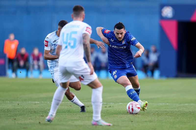 Dinamo - Rijeka 2:1. Hoxha fantastičnim golom prelomio ludi derbi pun ...