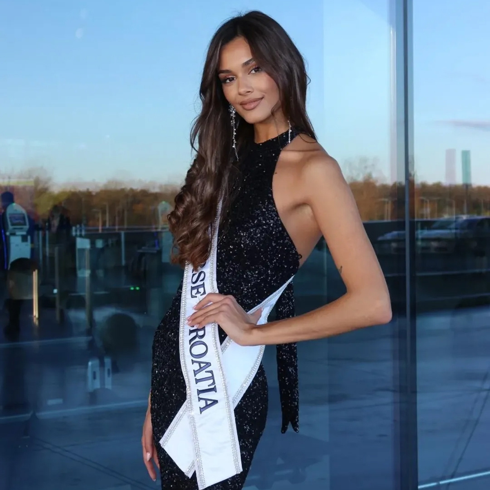 FOTO Hrvatska Miss Universe otputovala u Tajland, već se družila s ...