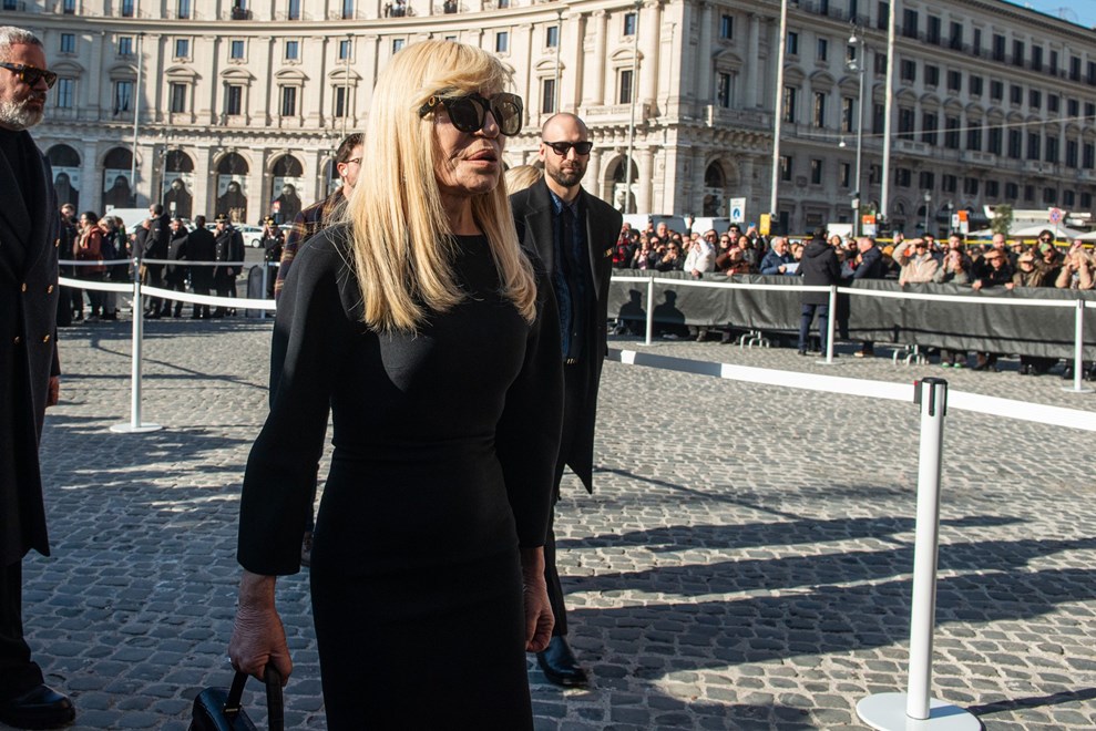 FOTO Slavni iz svijeta mode okupili su se na sprovodu Valentina ...