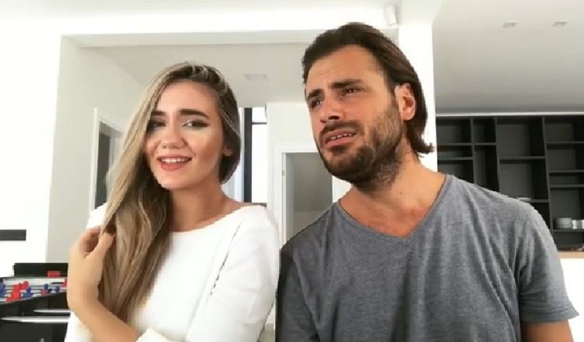 Nakon što su ih napali zbog Rozgine pjesme, Hauser i plavuša opet ...