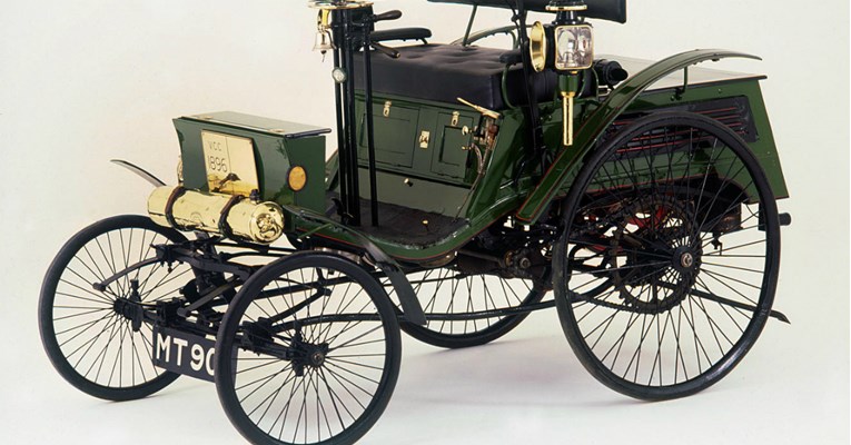 Ovo je prvi "auto" u povijesti koji je pokupio kaznu za prebrzu vožnju ...