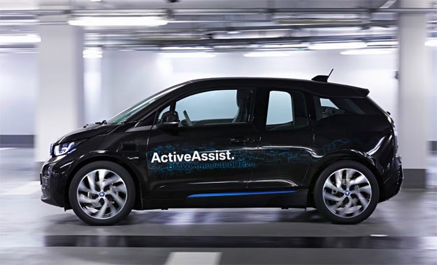 BMW slavi 100 godina uz autonomno vozilo - Index.hr