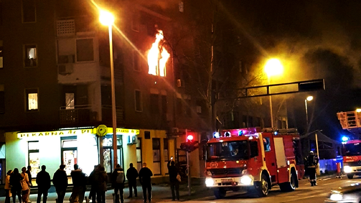 POŽAR U ZAGREBU Planuo stan na Malešnici - Index.hr