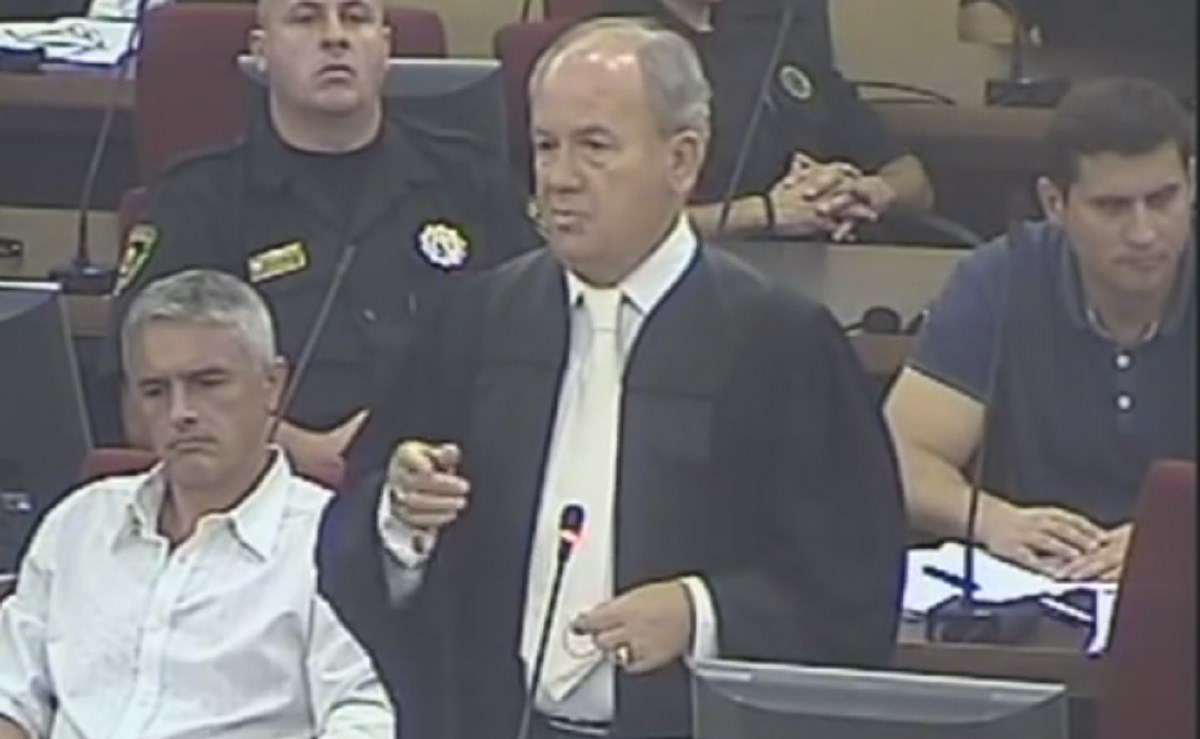 Iznenada umro BiH odvjetnik Fahrija Karkin, branio je i Karadžića ...