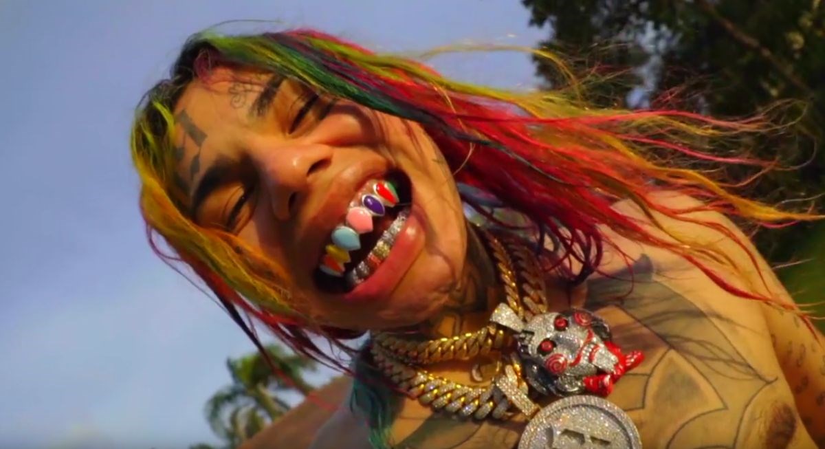 Nakon što ga je stisnula murija, poznati reper tvrdi da samo glumi ...